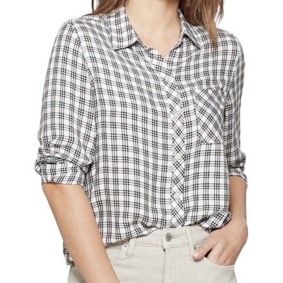 Universal Thread | Tops | Universal Thread Button Down Shirt Plaid Collar White Black Rodeo ...